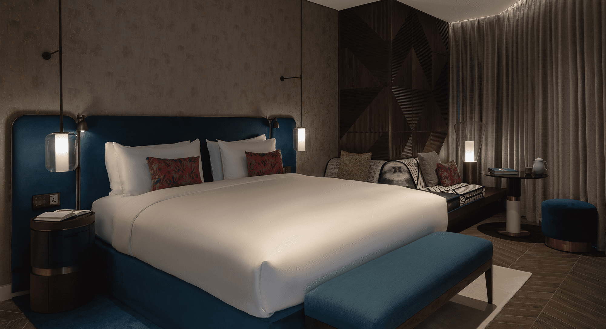 Explore SO/ Uptown Dubai Hotel | Bold Design and Vibrant Luxury